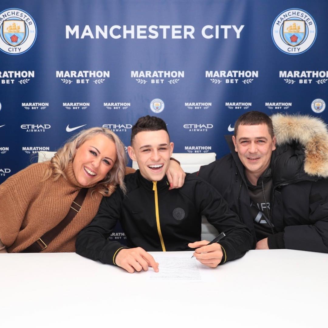 Phil Foden Bio [2022 Update]: Wife, Son, Stats, Career & Net Worth
