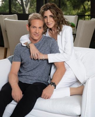 Skip Bayless Bio: Parents, Net Worth, Career, Wife & Books - Players Bio