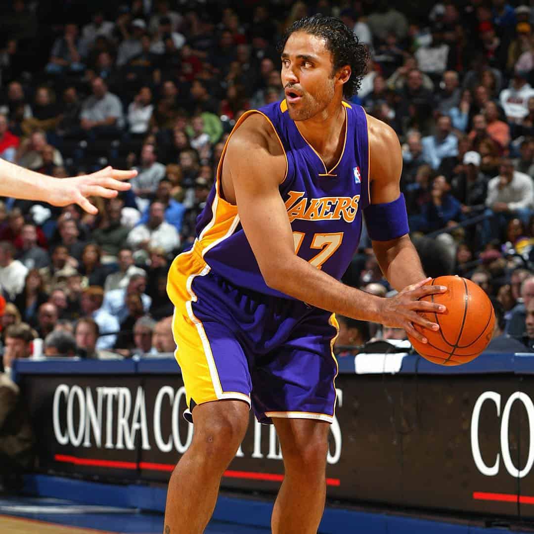 Rick Fox [2022 Update]: Early Life, Career, Wife & Kids - Players Bio