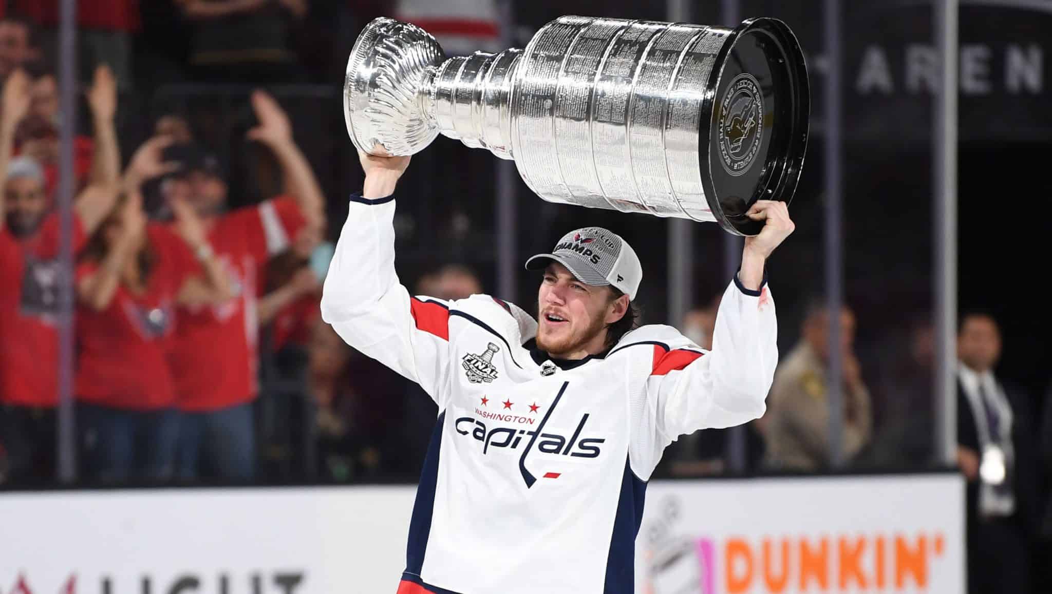 T. J Oshie: Bio, Net Worth, Children, Wife & Contract - Players Bio