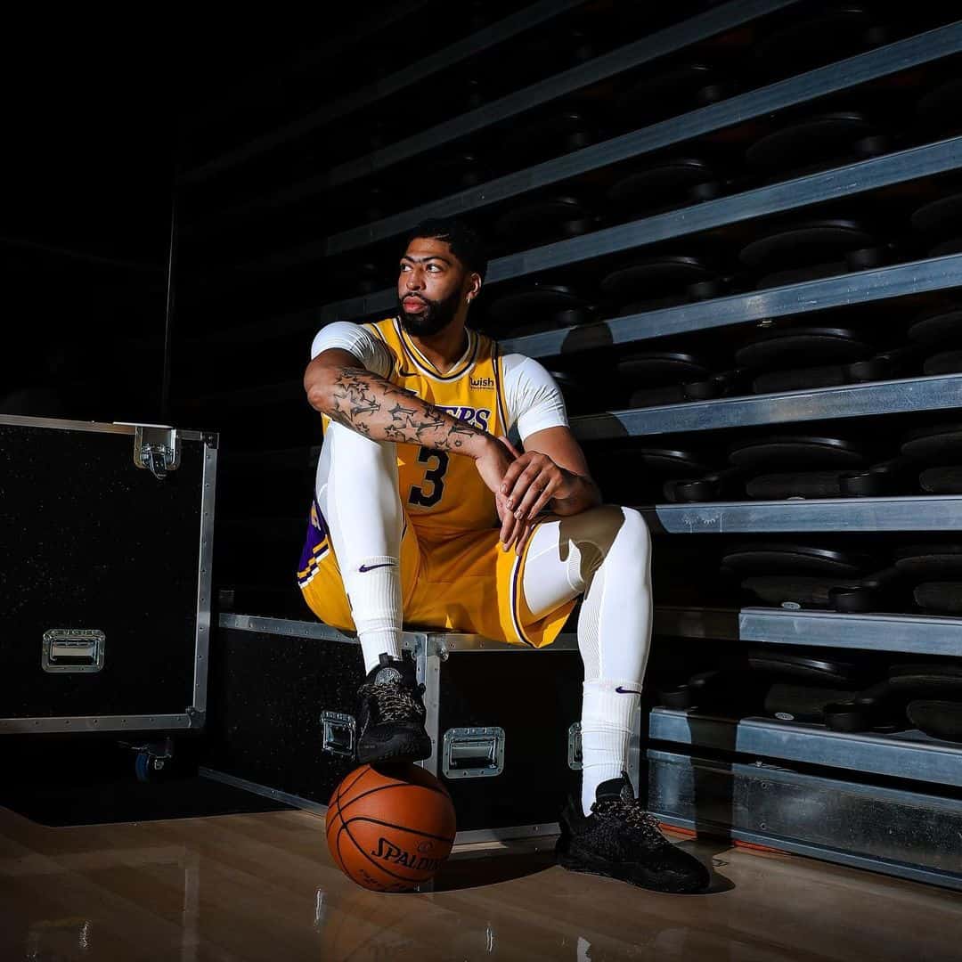 Anthony Davis [2022 Update]: Early Life, Career & Net Worth