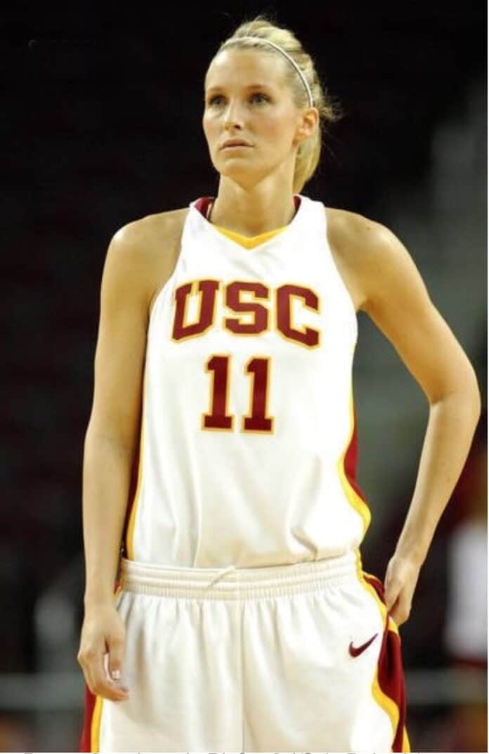 Brynn Cameron: Brother, Matt Leinart, Husband, Kids & Salary - Players Bio