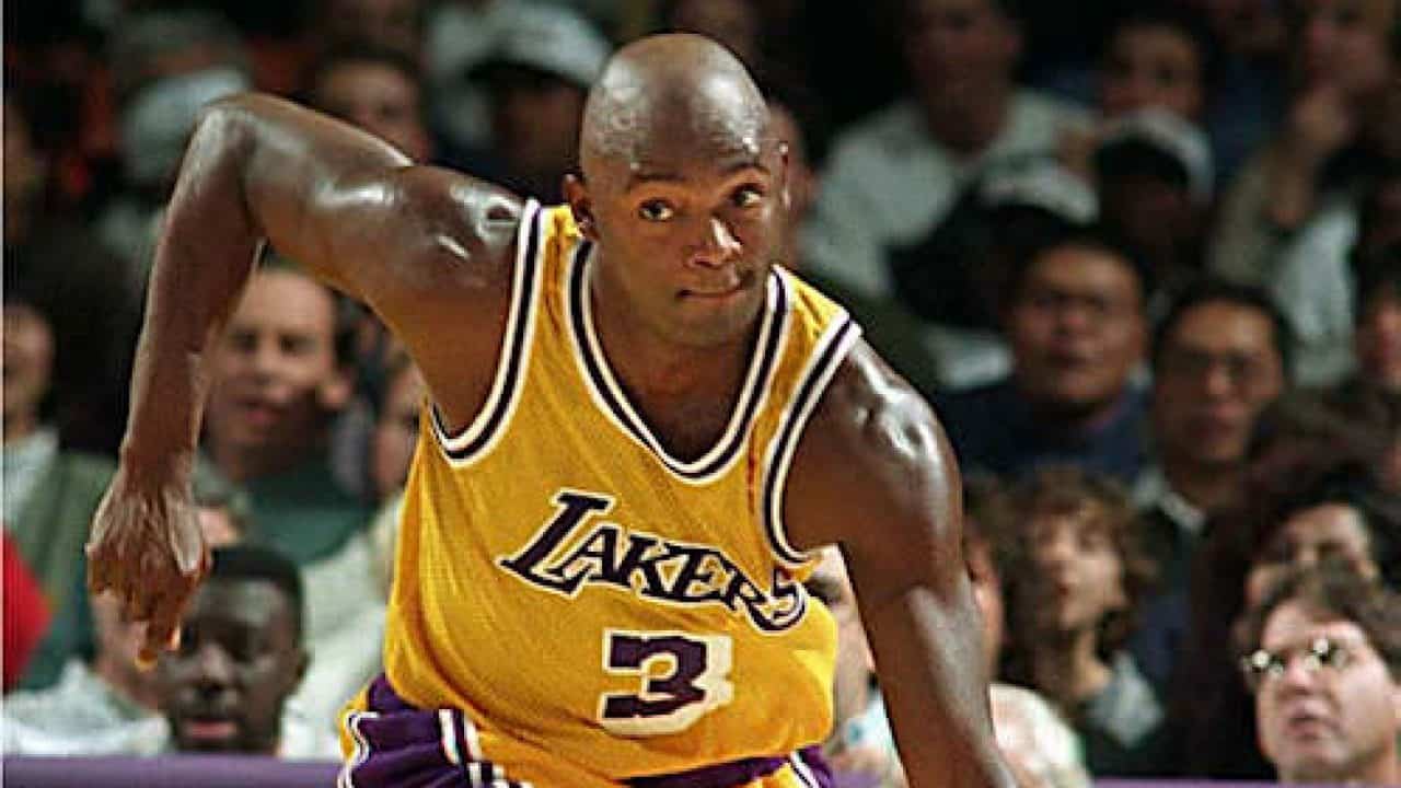 Sedale Threatt - Players Bio