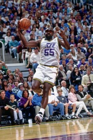 Antoine Carr Bio: Family, Stats, NBA, Son & Net Worth - Players Bio
