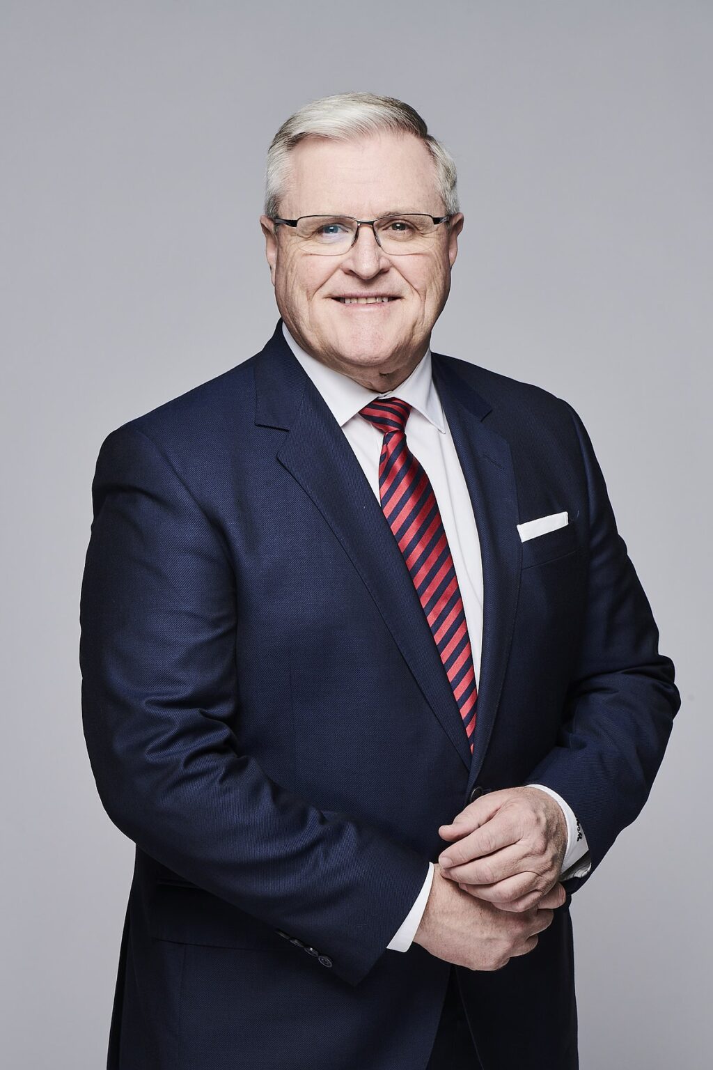 Bob McKenzie Bio [2022 Update]: Early Life & Net Worth - Players Bio