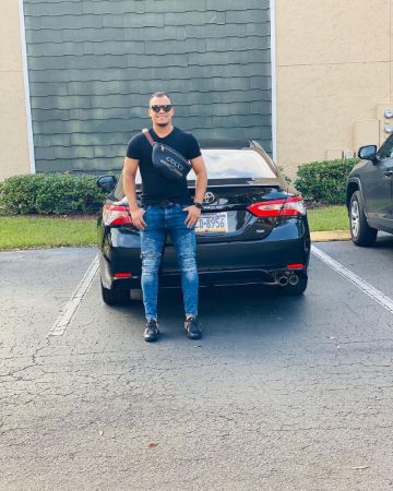 thairo's beautiful car.1 - Players Bio