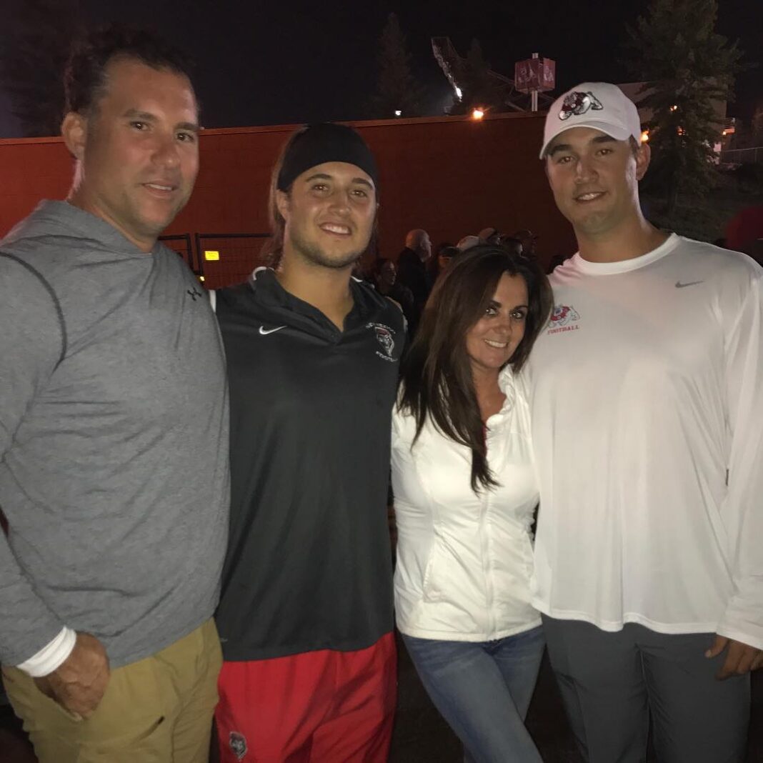 Mark Chmura Bio | Net Worth, Family, Wife & Stats - Players Bio