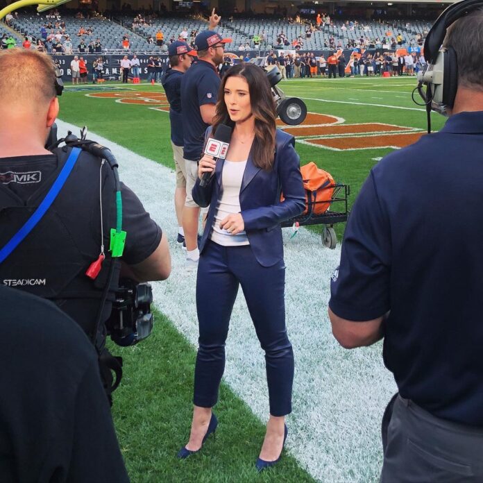 Jen Lada Bio [2022 Update] : ESPN, Career, Net Worth, Salary & Husband