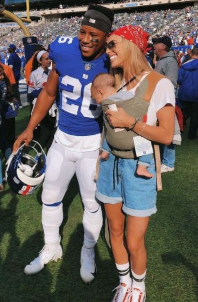 Saquon Barkley With His Partner Anna Congdon And Their Baby - Players Bio