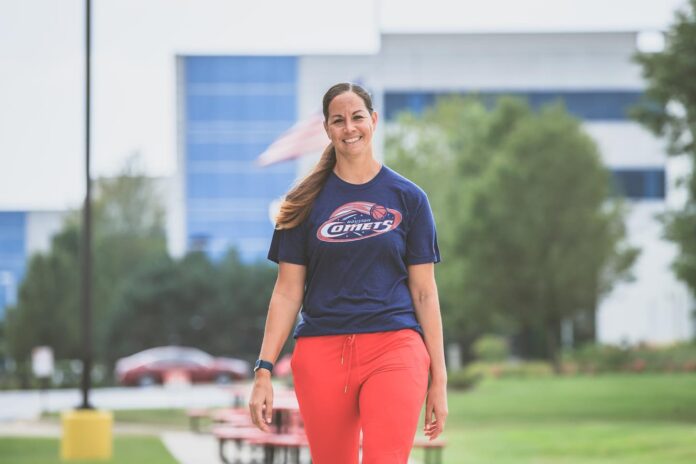 Cat Osterman Bio: Career, Net Worth, Husband & Olympics - Players Bio