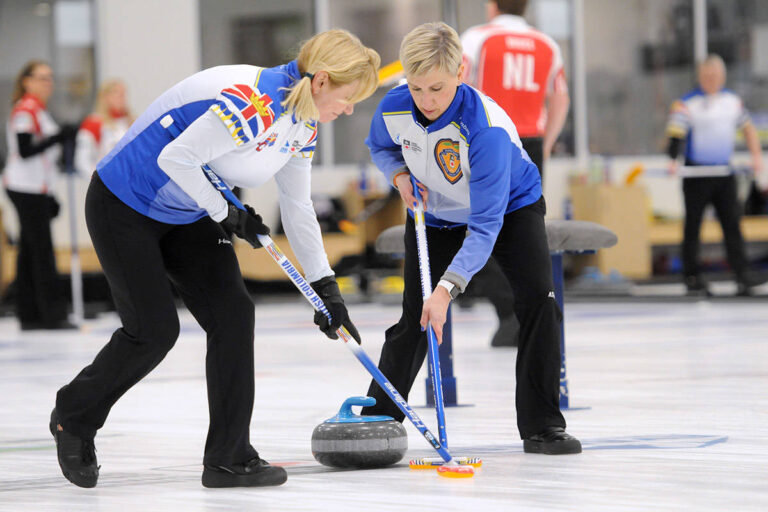 17 Best Winter Sports in the World - Players Bio