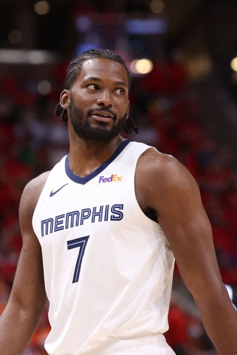 The 20 Best looking NBA players of This Year - Players Bio