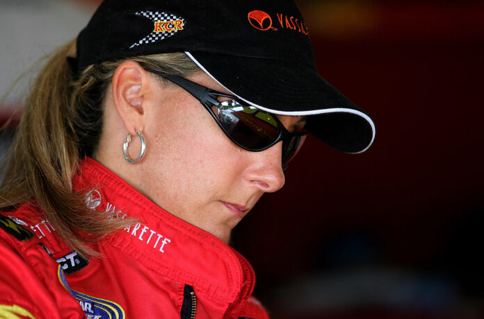 Top 16 Best Female NASCAR Drivers - Players Bio