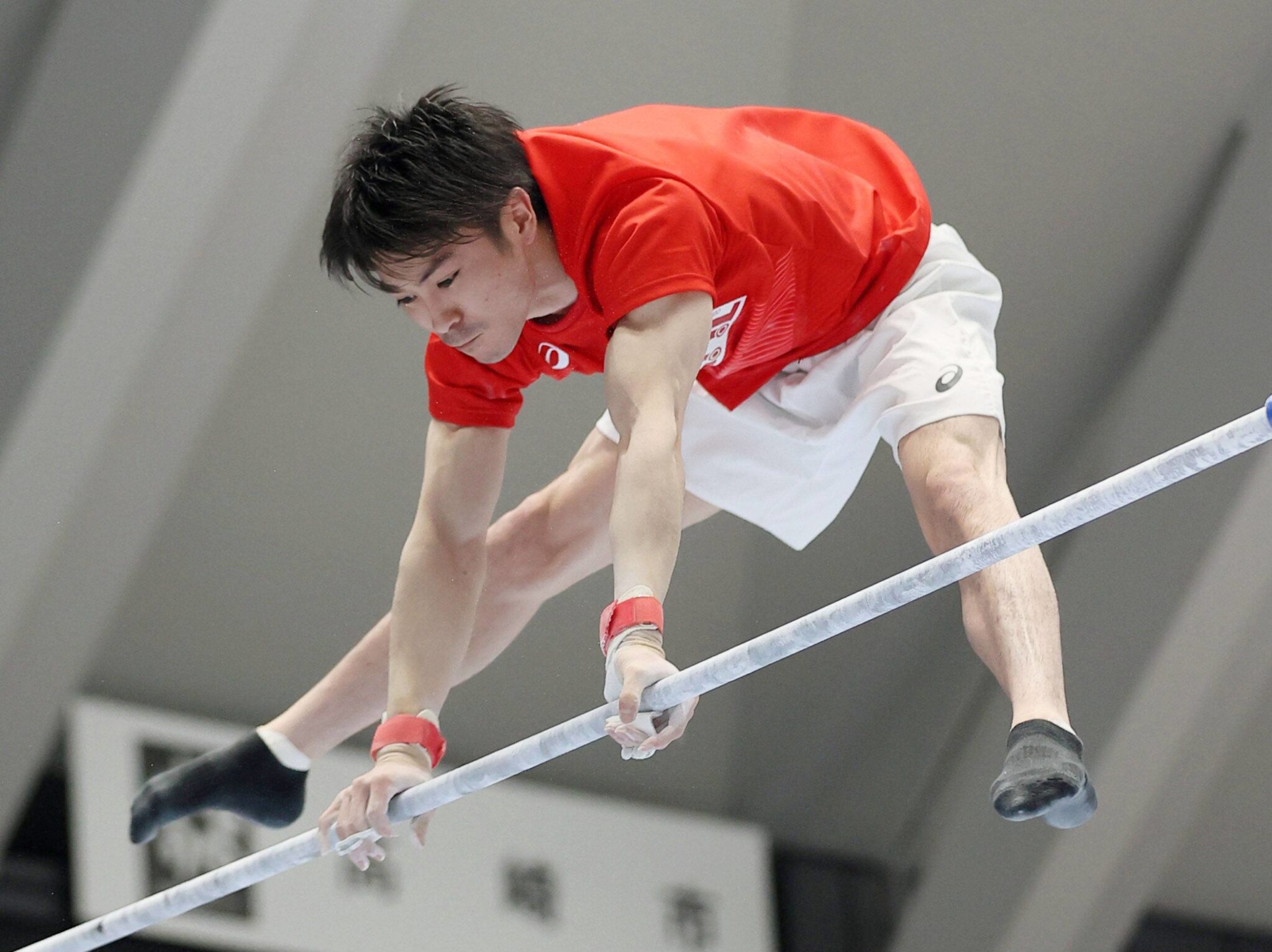 Kohei Uchimura Bio: Olympics, Gymnastics & Family - Players Bio