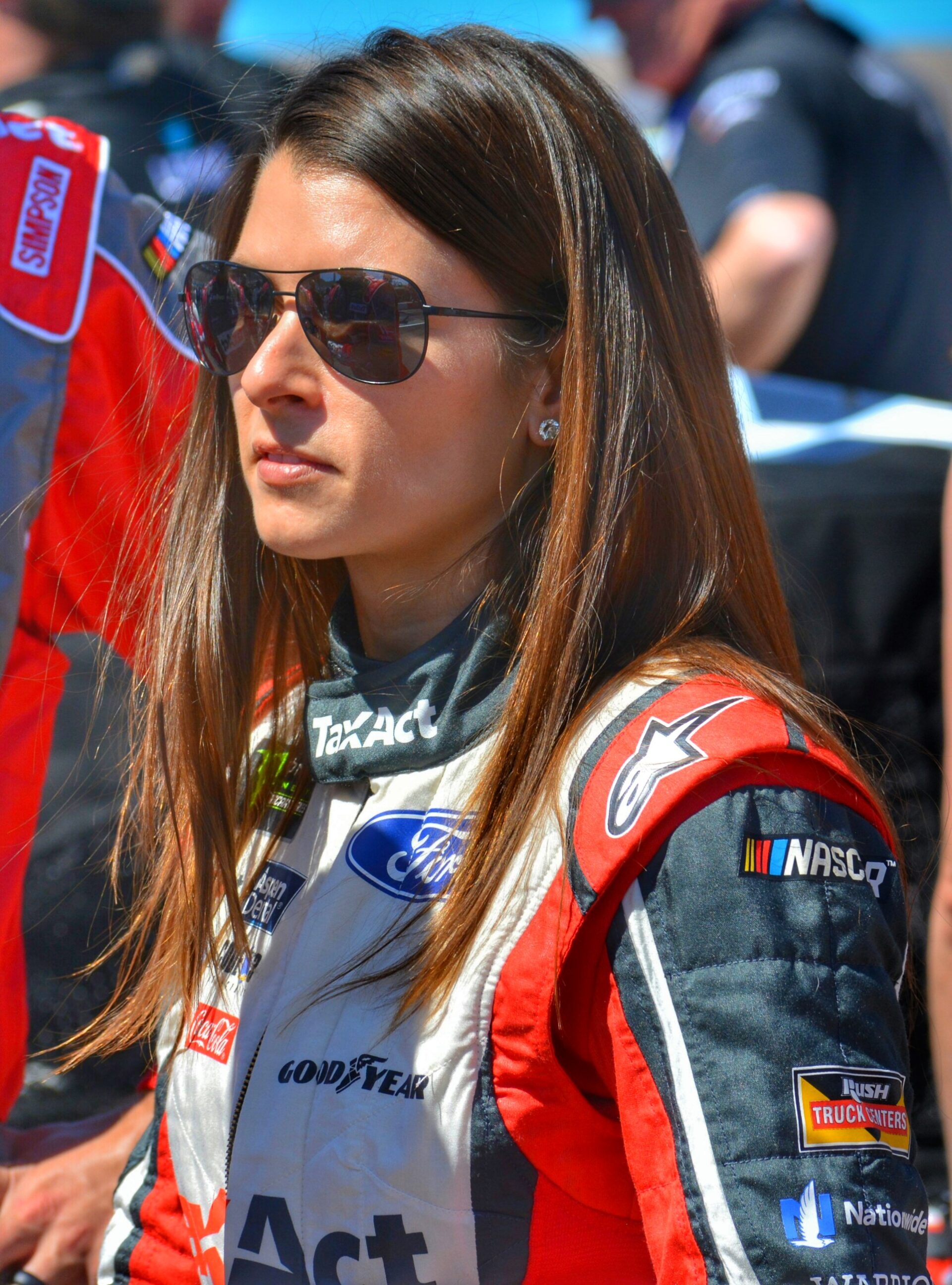 Top 16 Best Female NASCAR Drivers - Players Bio