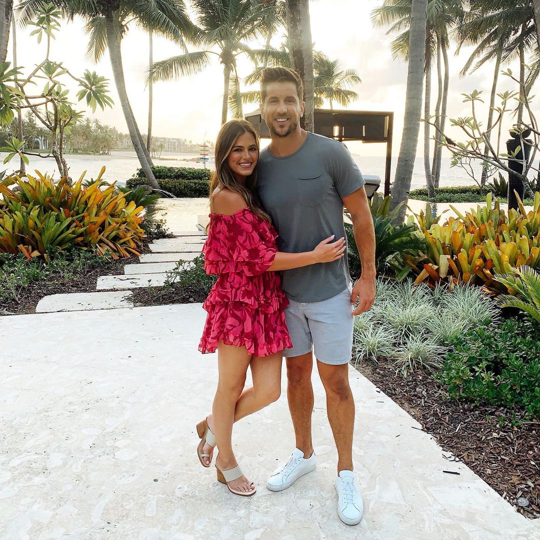 Jordan-Rodgers-andJojo-Fletcher - Players Bio