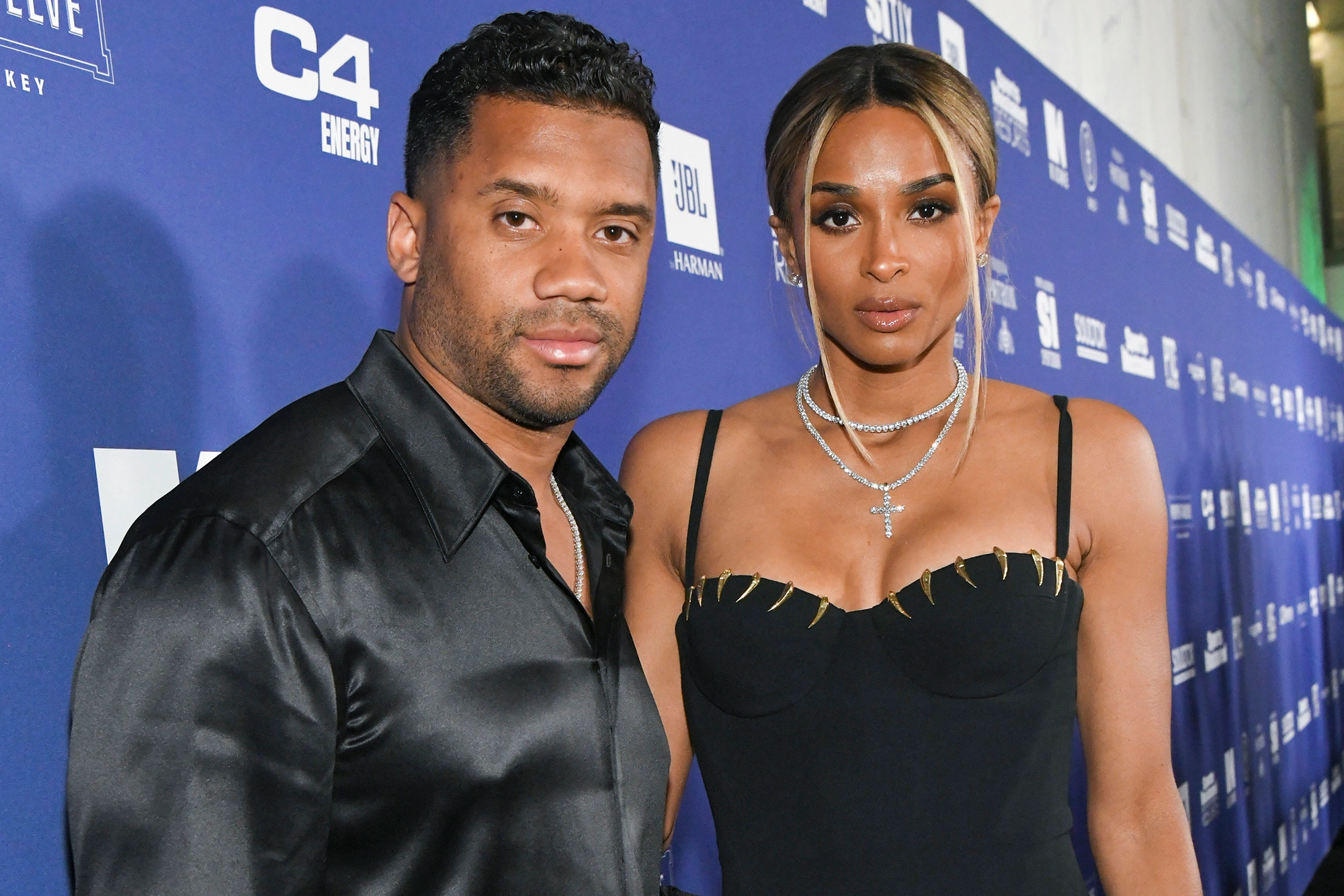 Top 12 Beautiful Wives Of The NFL Players - Players Bio