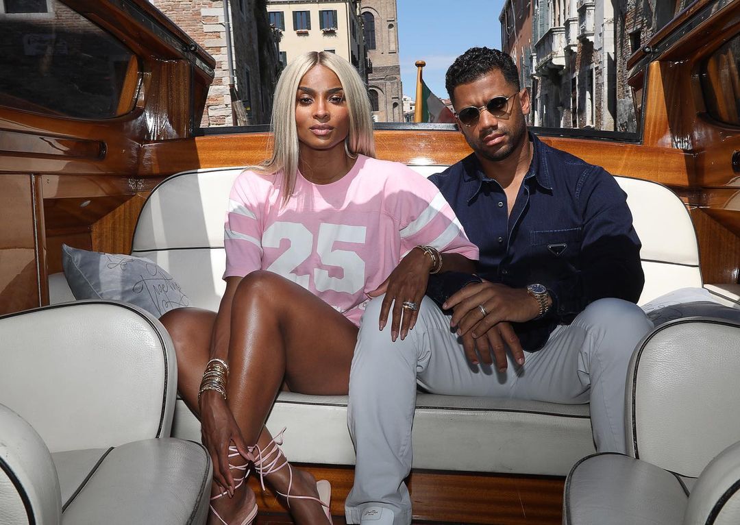 Russell Wilson: Early Life, Fitness, Marriage, Kids & Net Worth ...