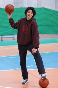 Who is Ye Li? - Beautiful Wife of NBA Legend Yao Ming - Players Bio