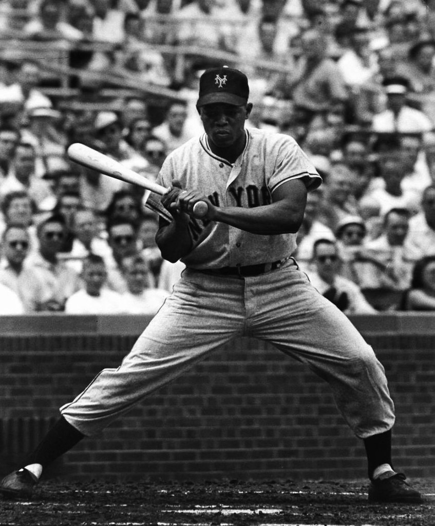15 Most MLB Hits of all Time - Players Bio