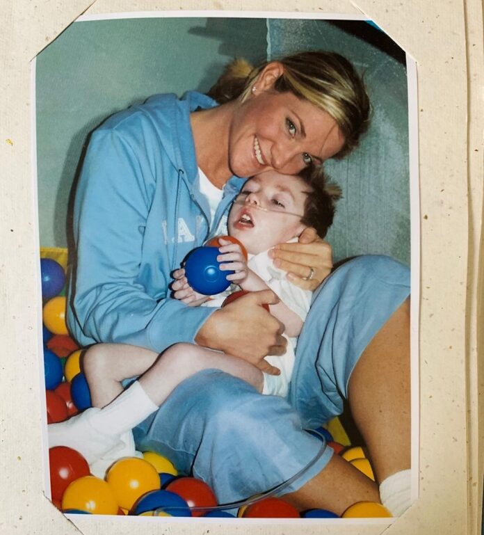 Jill Kelly - Jim Kelly's Wife: Bio & Net Worth [2022 Update] - Players Bio