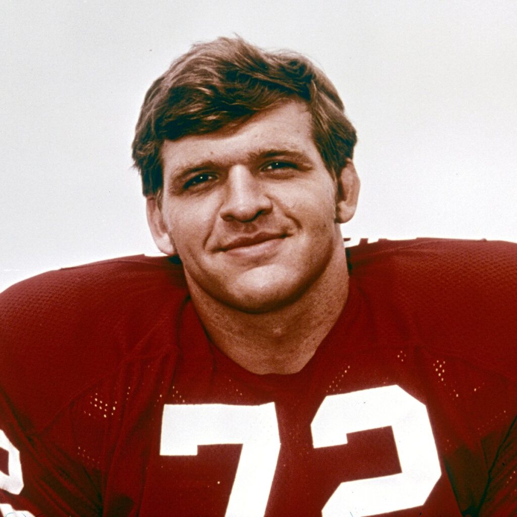 12 Best NFL Linemen Of All Time - Players Bio