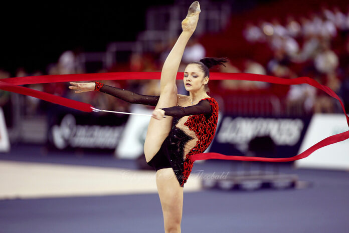 Anna Bessonova: Career & Net Worth - Players Bio