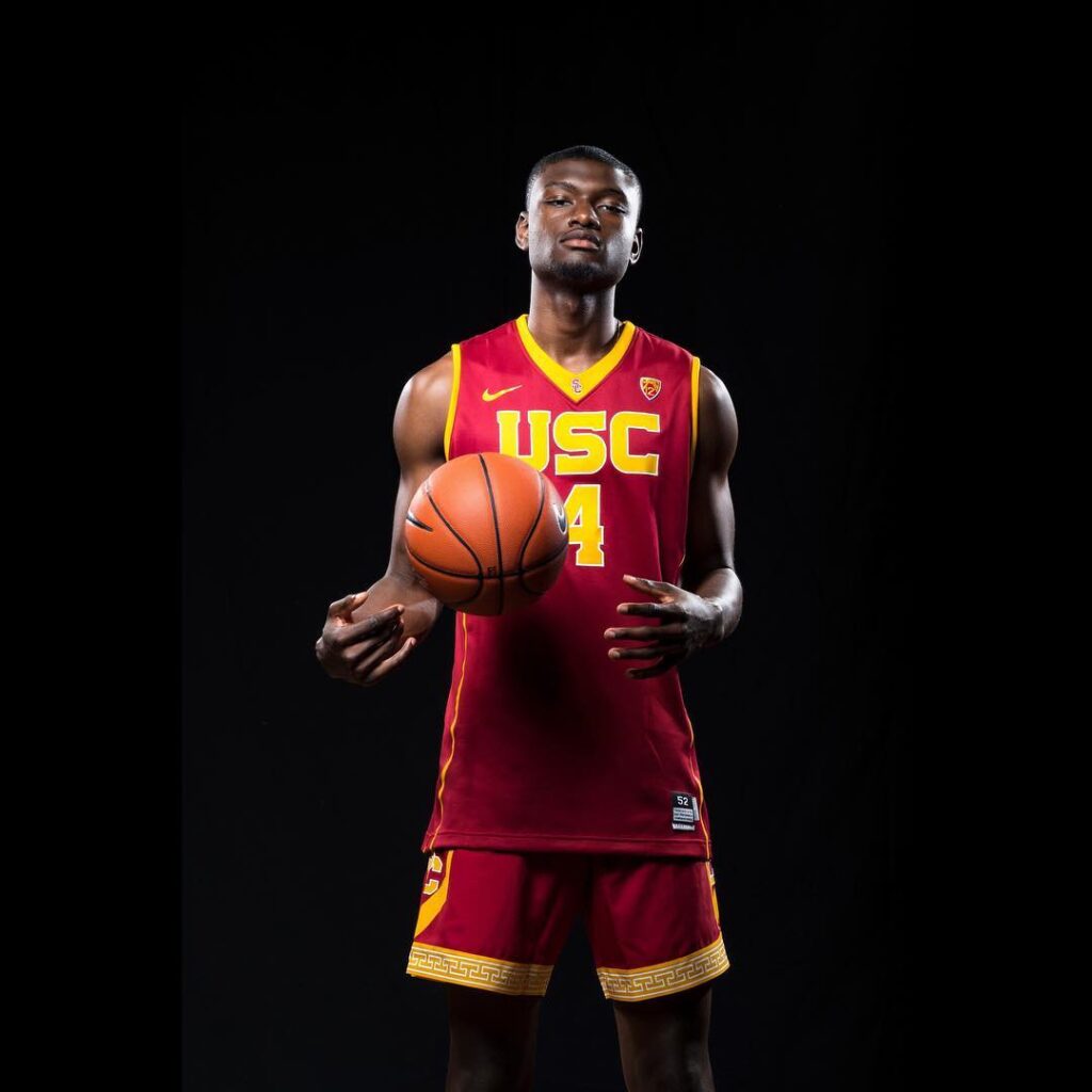 Chimezie Metu Bio: College, Contract, Girlfriend & Net Worth - Players Bio
