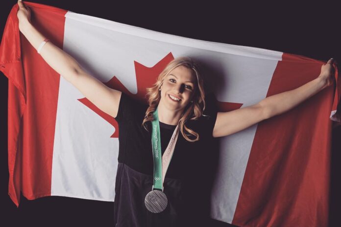 Laura Stacey Bio: Ice Hockey & Net Worth - Players Bio