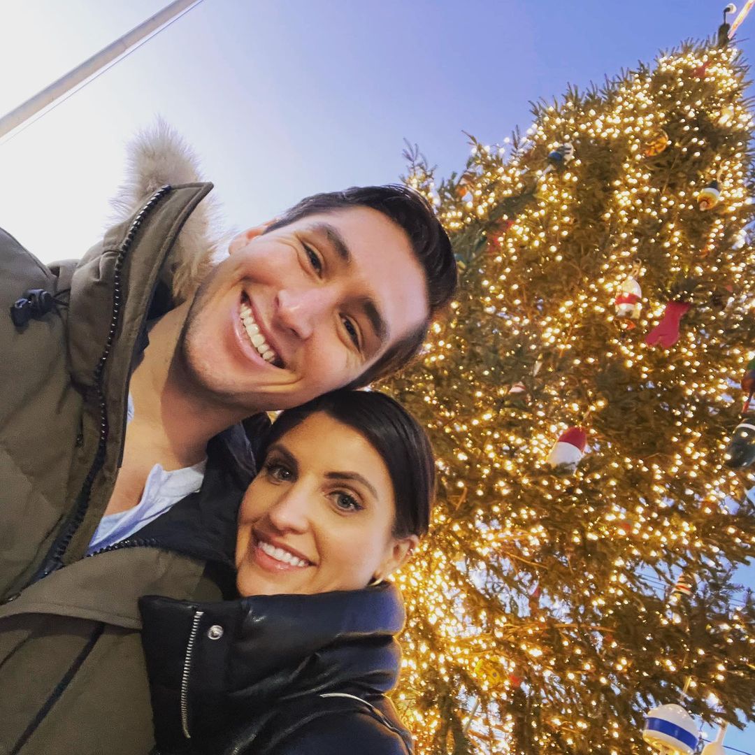 Ryan-with-his-girlfriend-Clare-Bear(Source: Instagram) - Players Bio