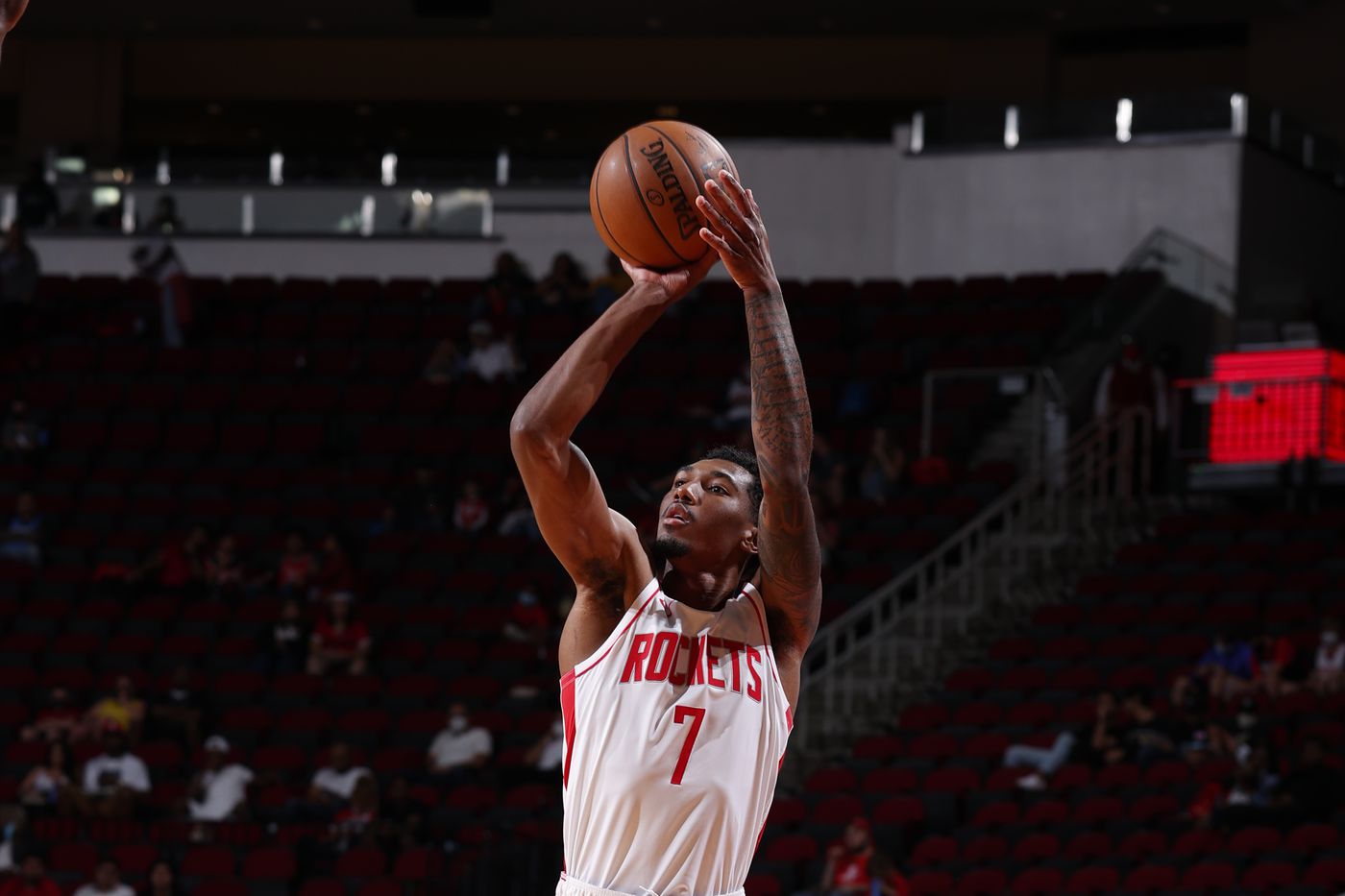 armoni-brooks-shooting-for-the-houston-rockets - Players Bio