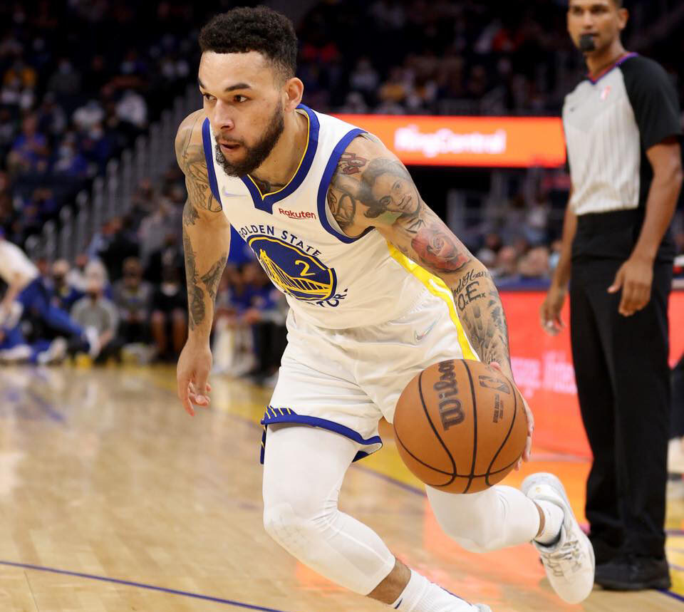 Chris Chiozza playing basketball - Players Bio