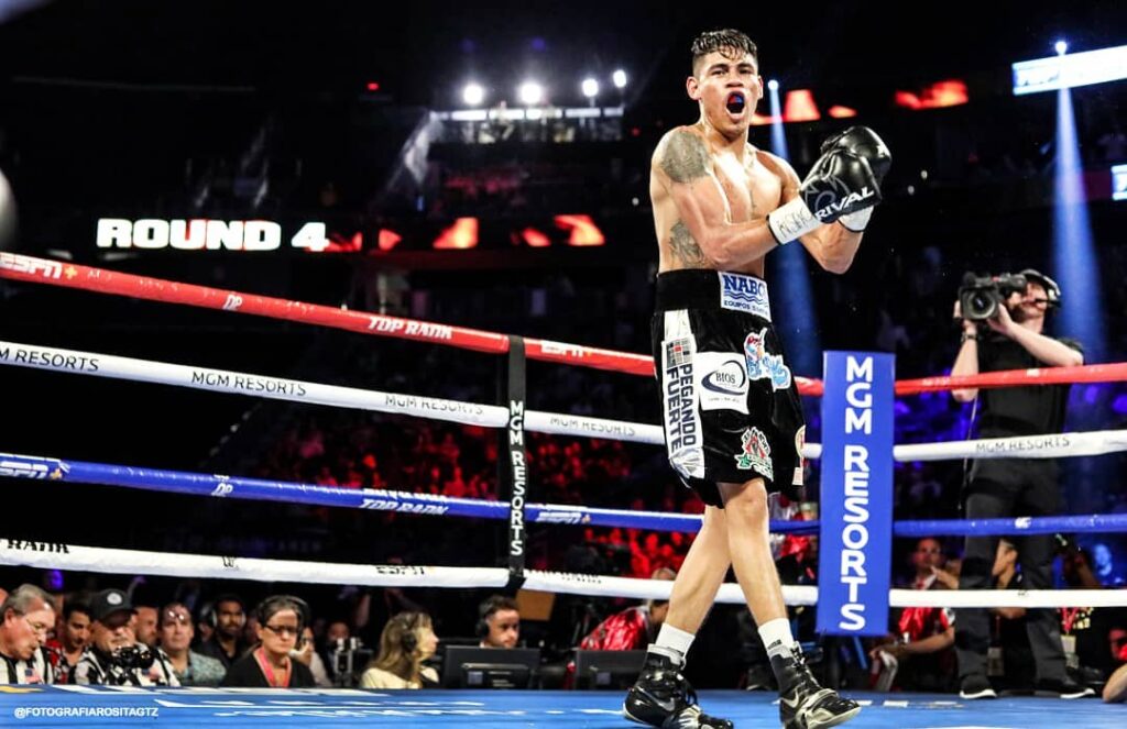 Emanuel Navarrete: Career, Net Worth, Loss & Next Fight - Players Bio