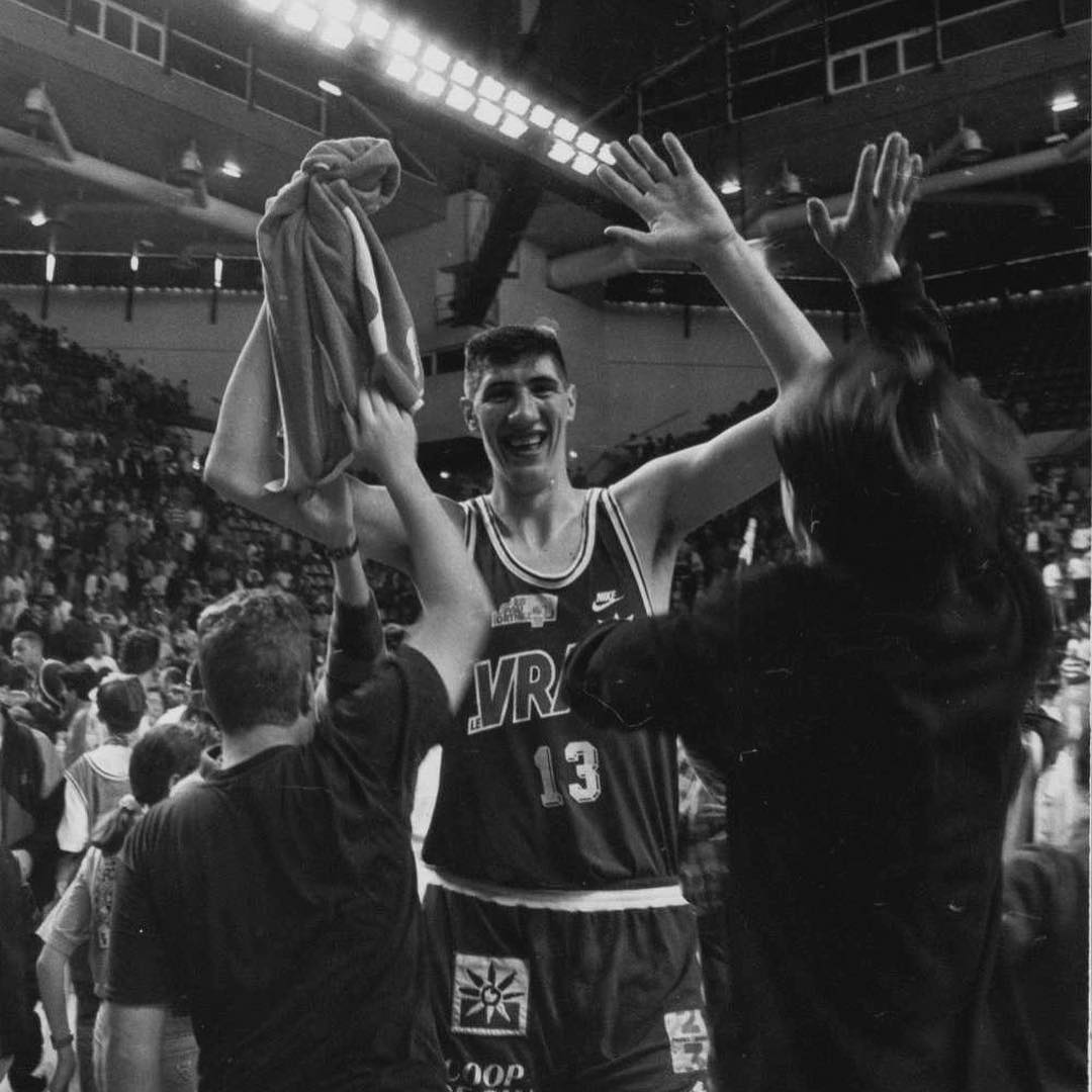 Gheorghe Muresan (3) - Players Bio