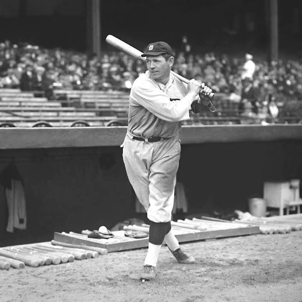 10 Baseball Players With Best Career Batting Average - Players Bio