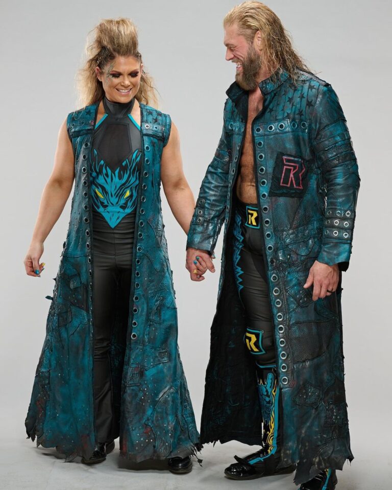 Beth Phoenix: Husband, Net Worth & WWE - Players Bio