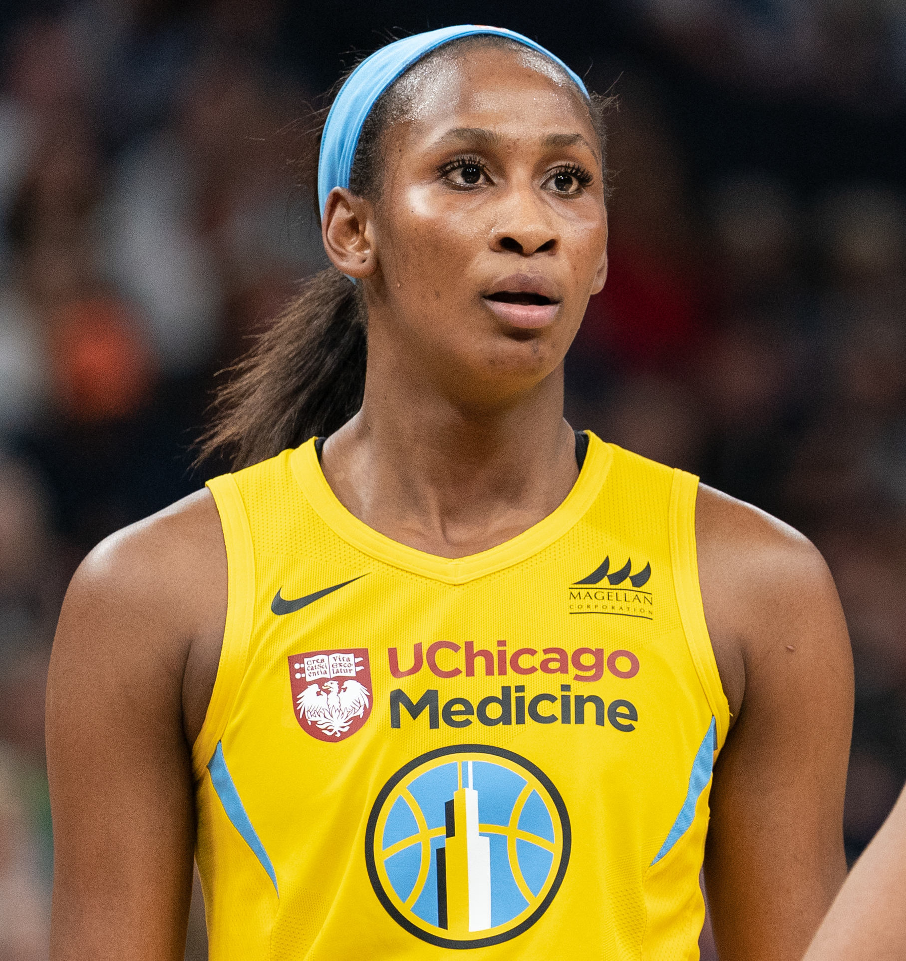 12 Tallest Women's Basketball Players in History - Players Bio