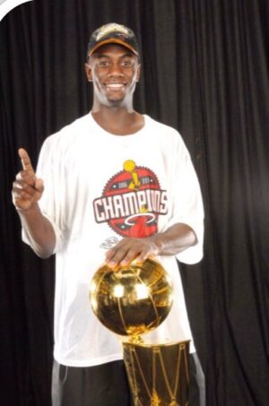 Earl Barron Bio: Career & Net Worth - Players Bio