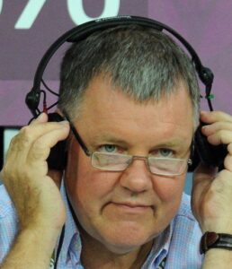 Top 10 Best Soccer Commentators Of All-Time - Players Bio