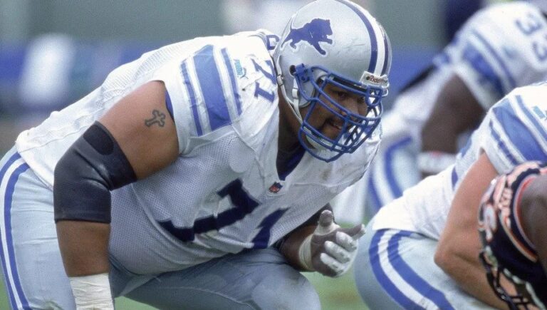 History's 10 Biggest NFL Players - Players Bio