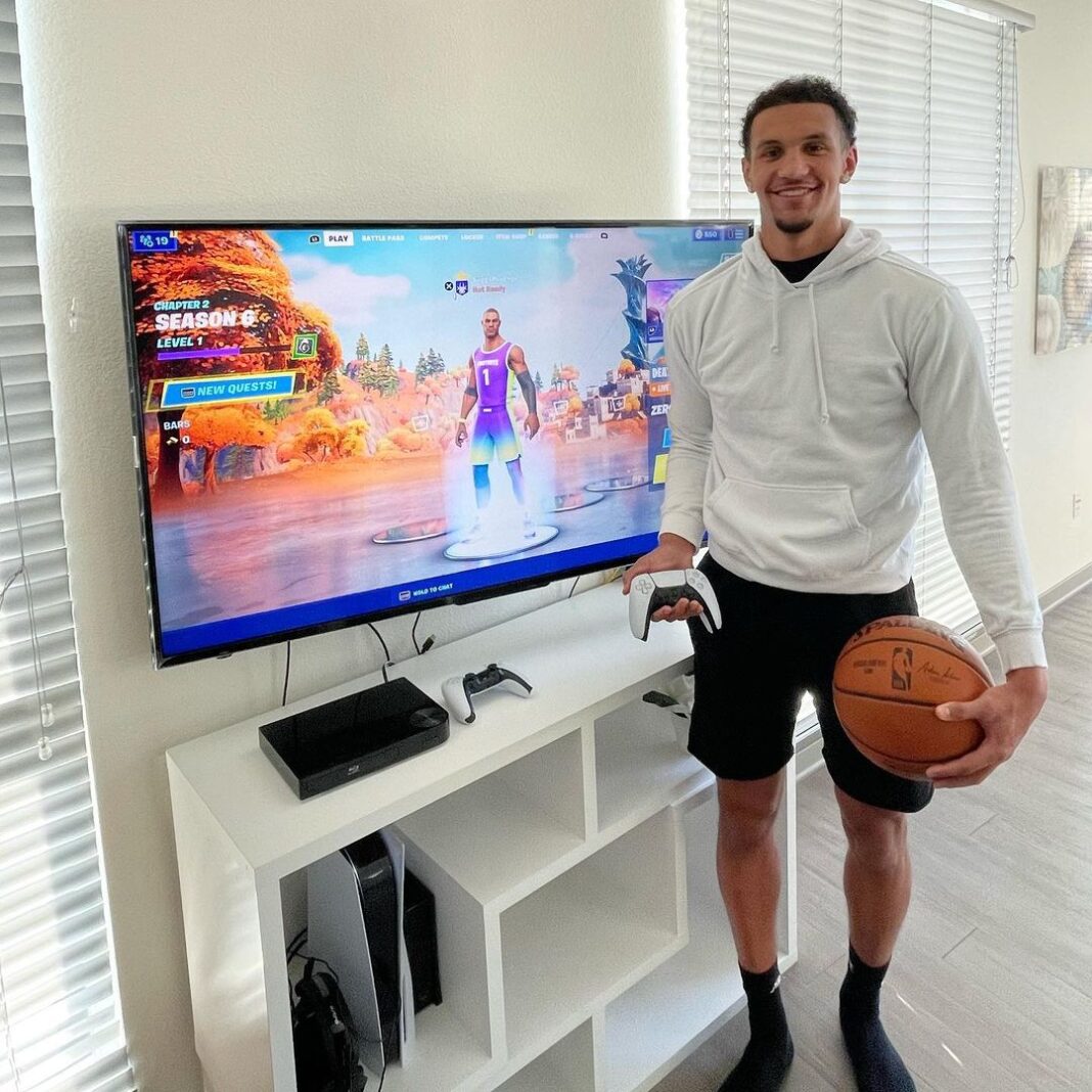 Jalen Suggs: Early Life, Career, Relationship & Net Worth - Players Bio