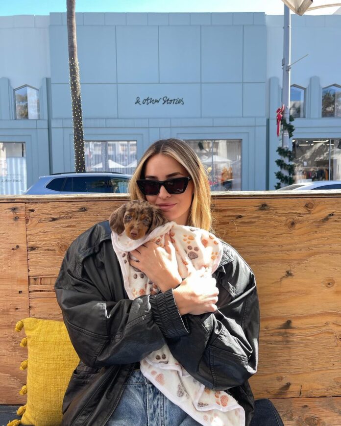 Madi Edwards Bio: Model, Net Worth & Relationships - Players Bio