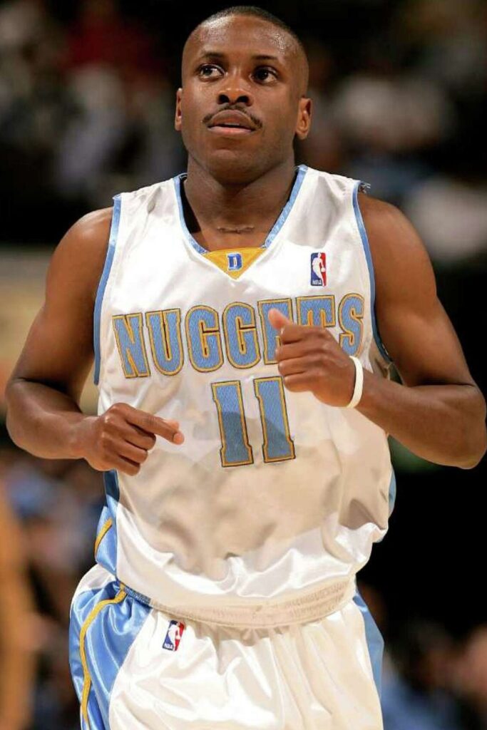Earl Boykins: The Second Shortest NBA Player In The History - Players Bio