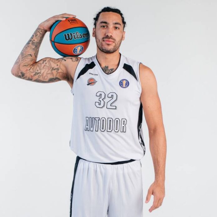 Drew Gordon: Awards & Net Worth - Players Bio