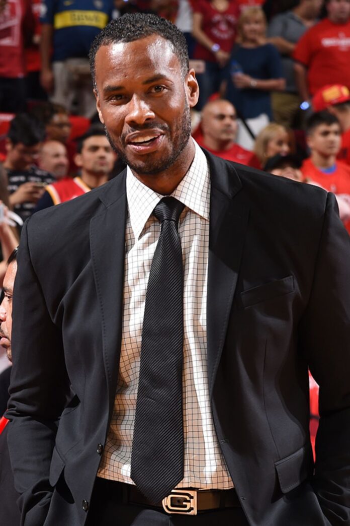 Jarron Collins: NBA, Net Worth & Wife - Players Bio