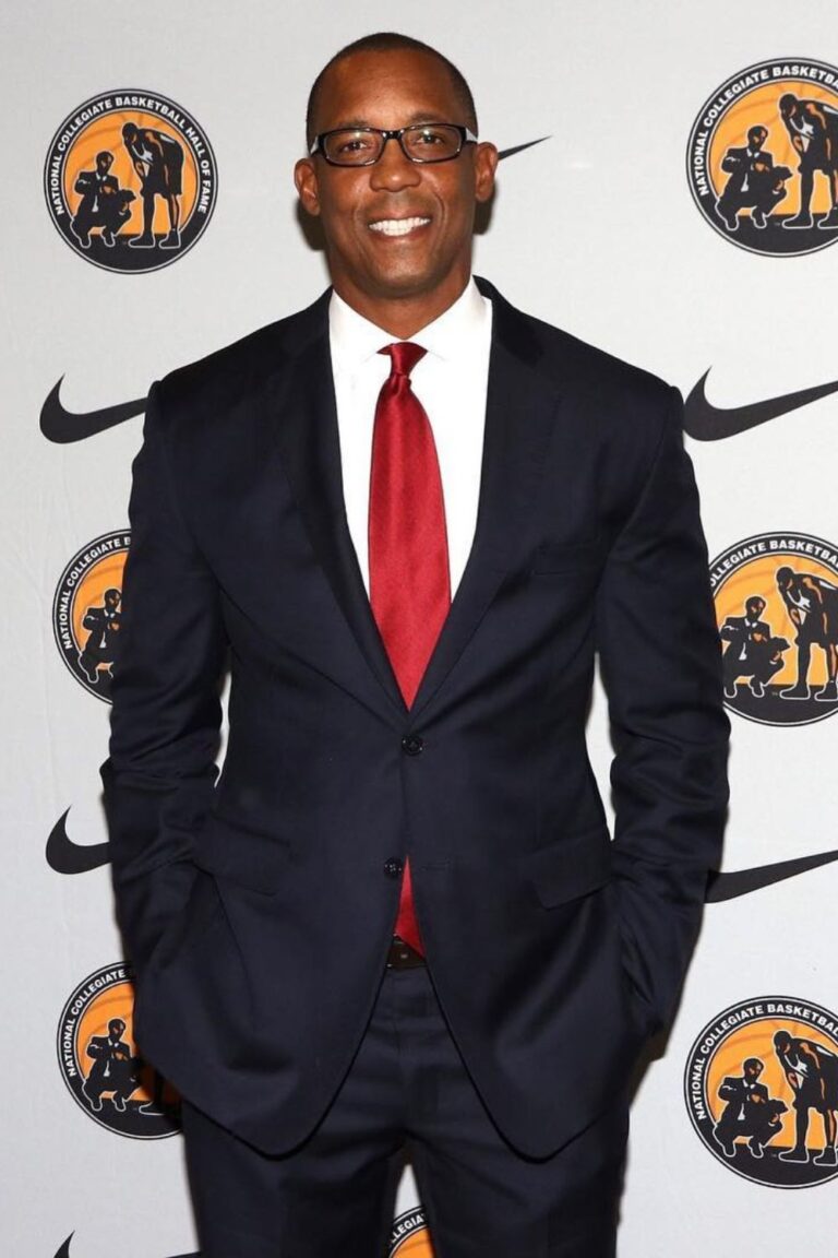 Sean Elliott Bio: Wife, Kidney, Net Worth & Spurs - Players Bio