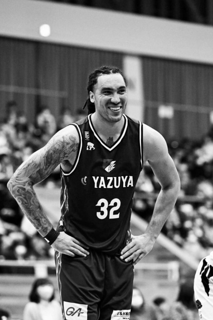 Drew Gordon: Awards & Net Worth - Players Bio