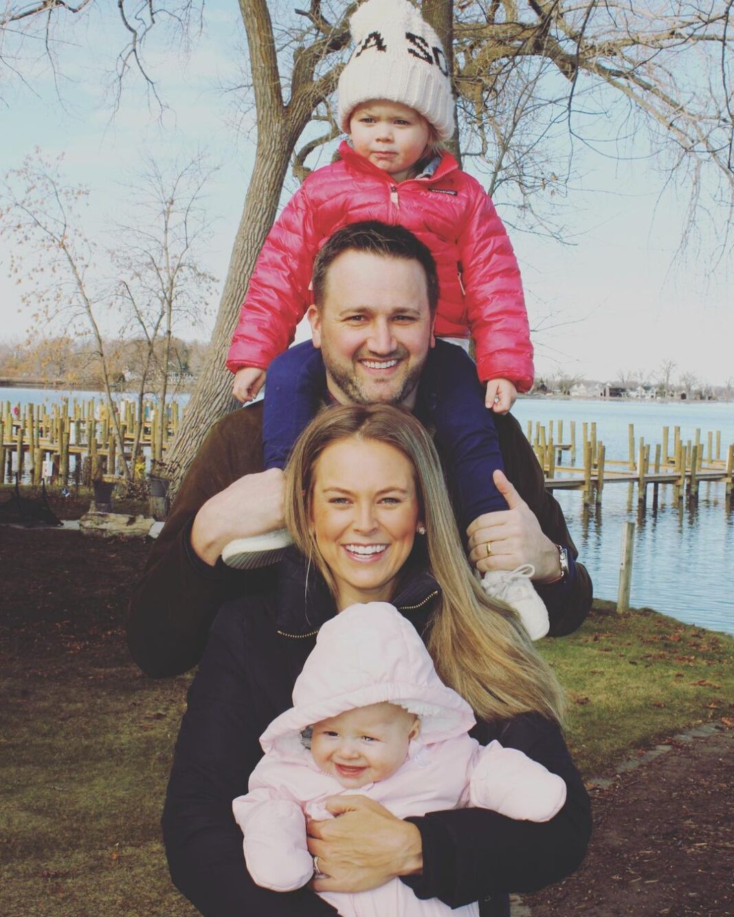 Jamie Erdahl Bio: Early Life, Husband & Salary - Players Bio