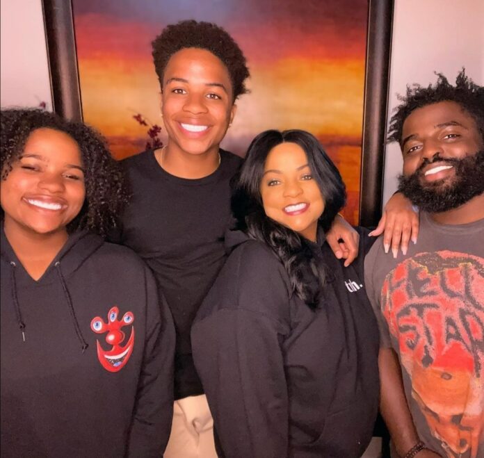 Derek Fisher Wife: Relationships & Net Worth - Players Bio