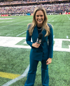 Jamie Erdahl Bio: Early Life, Husband & Salary - Players Bio